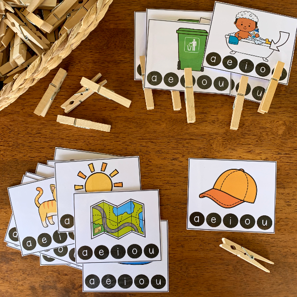 CVC Vowel Sound Clip It Cards - classroom HQ