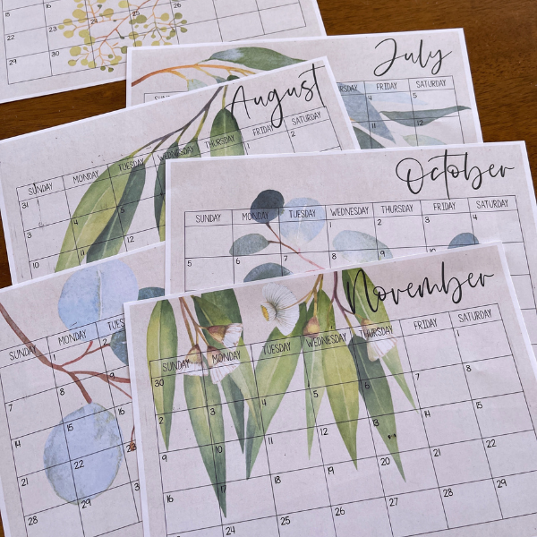 GUM LEAF Simple One Month to a Page Calendar - classroom HQ